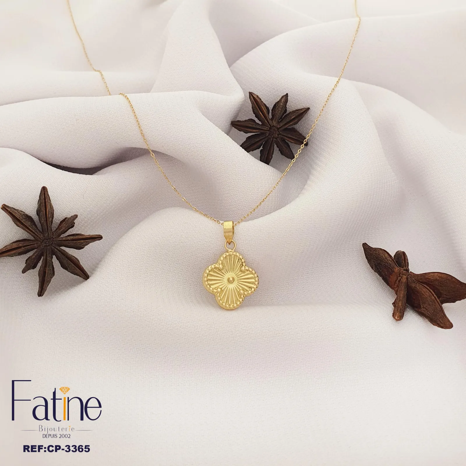 Chaîne Pendentif très moderne en or 18 carats | CP3365 | Colliers